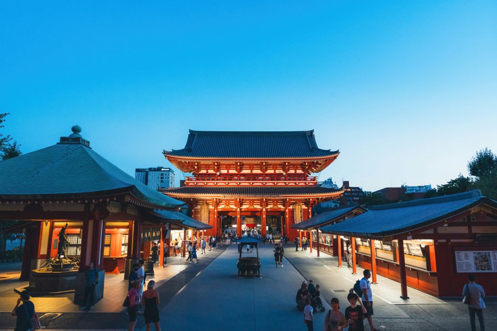 Building a Plain Seq2Seq Model for Language Translation ...